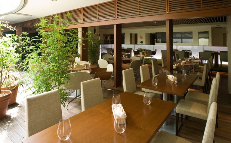 HATAKE AOYAMA｜NONFRAME